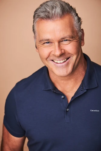 Phil Hayes | Warner Bros. Entertainment Wiki | Fandom