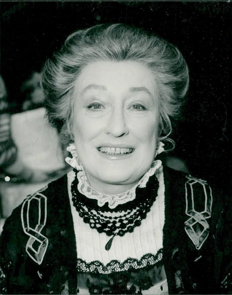 Elizabeth Spriggs | Warner Bros. Studios, Leavesden Wiki | Fandom