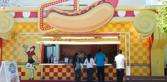 Hollywood Hot Dogs | Wiki Warner bros | Fandom
