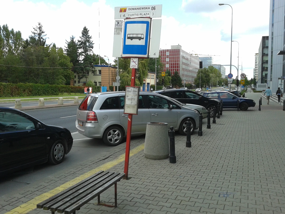 Zespół przystankowy Domaniewska | Warszawikia | Fandom