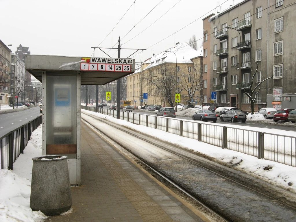 Zespół przystankowy Wawelska | Warszawikia | Fandom