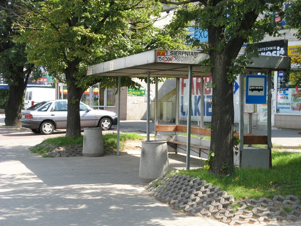 Zespół przystankowy 1 Sierpnia | Warszawikia | Fandom