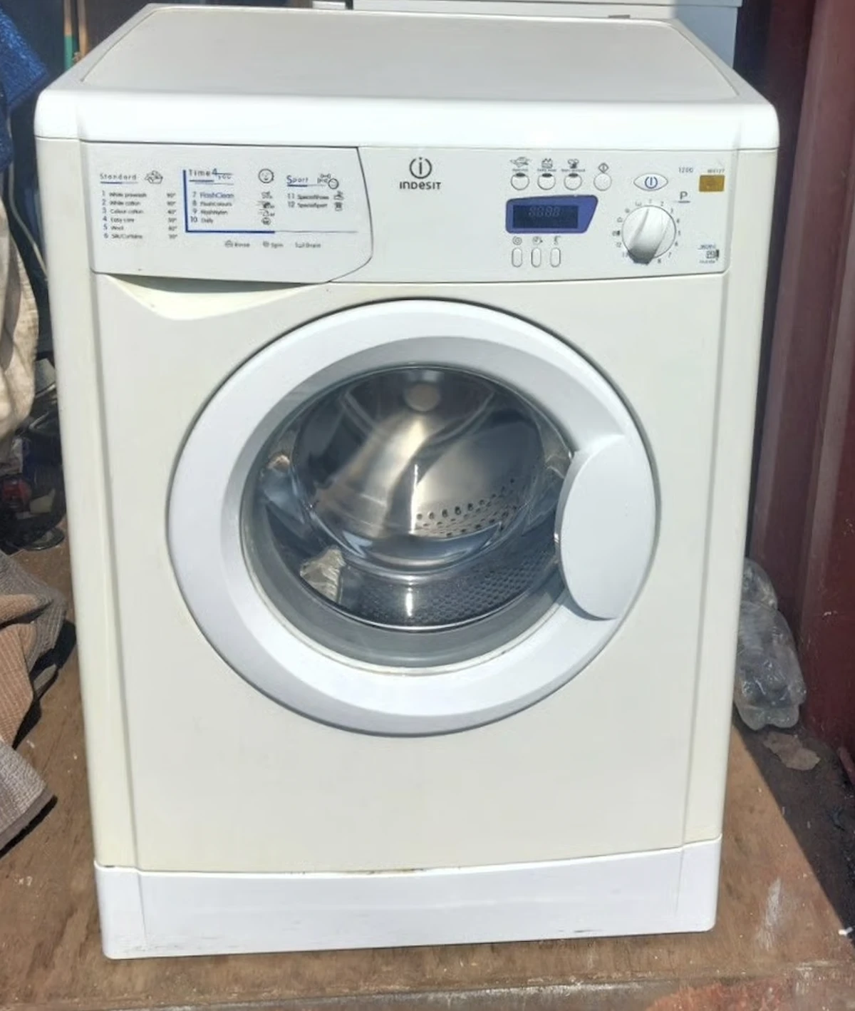 Indesit WIE127 | Washers and Dryers Wiki | Fandom