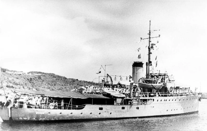 HNLMS Boeroe | Boats, Ships, and Watercraft Wiki | Fandom