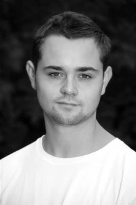 Elliot Henderson-Boyle | Watership Down Wiki | Fandom