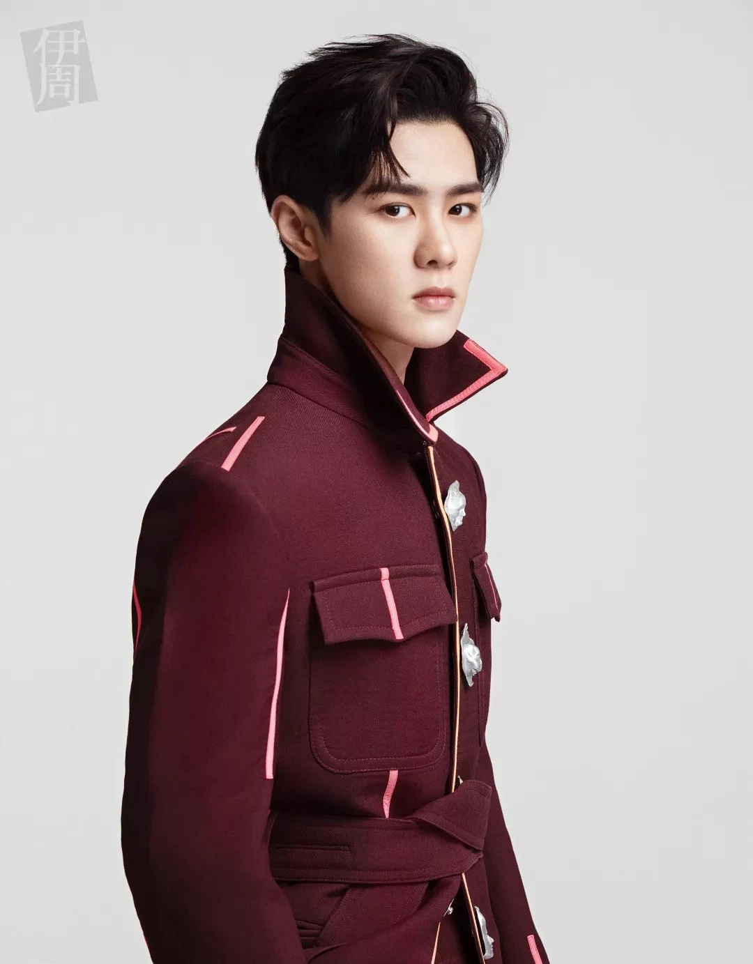伊周 BELLA Magazine | WayV Wiki | Fandom
