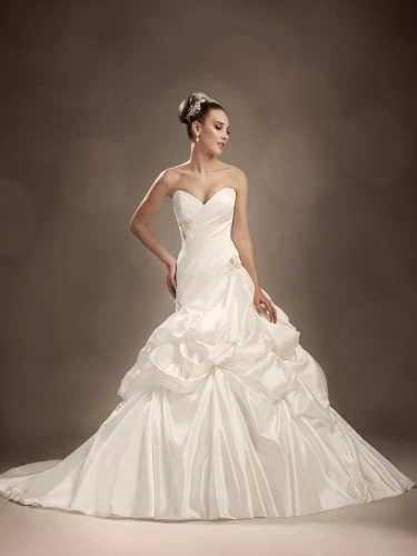 Wedding Dresses | The everything Wedding Wiki | Fandom