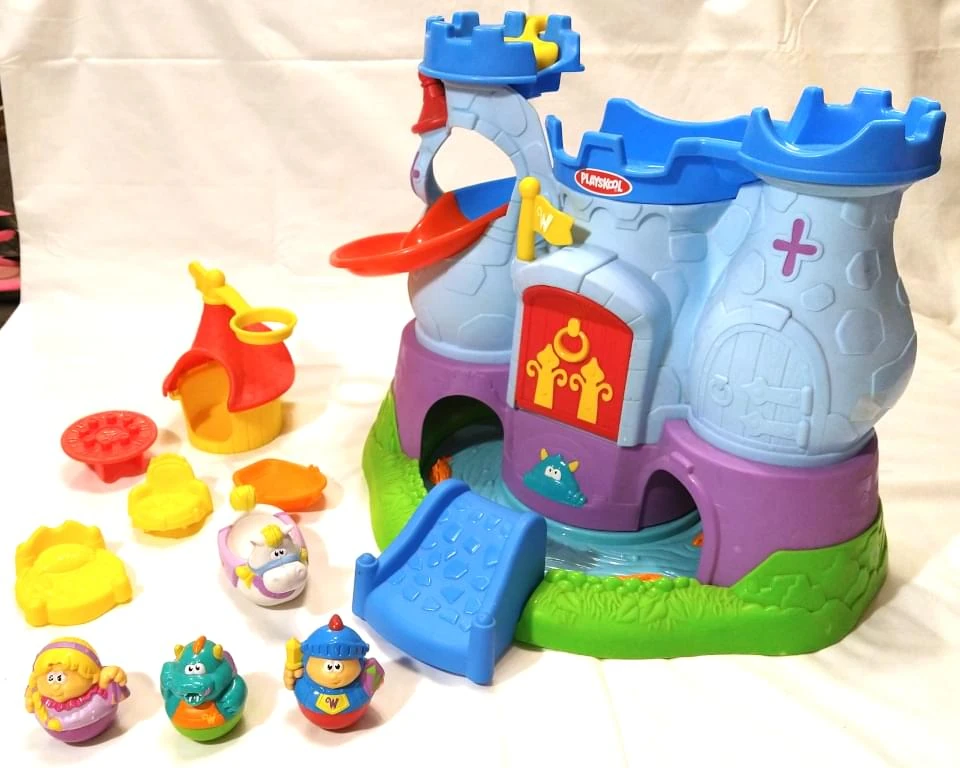 Weebalot Castle | Weebles Wiki | Fandom