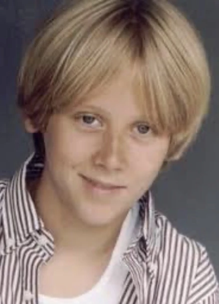 Adam Taylor Gordon | Weeds Wiki | Fandom