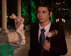 Shane Botwin | Weeds Wiki | Fandom