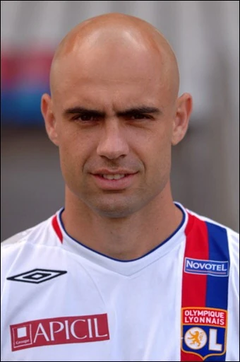 Cris | PES Stats Fanon | Fandom