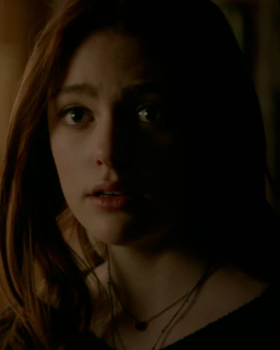 Hope Chamberlain | The Werewolf Diaries Wiki | Fandom