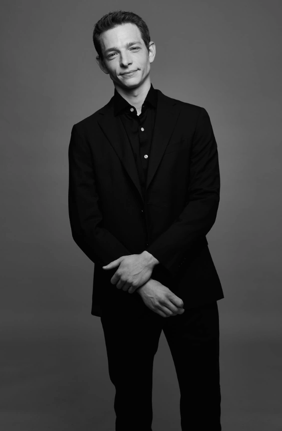 Mike Faist | Wiki West Side Story | Fandom