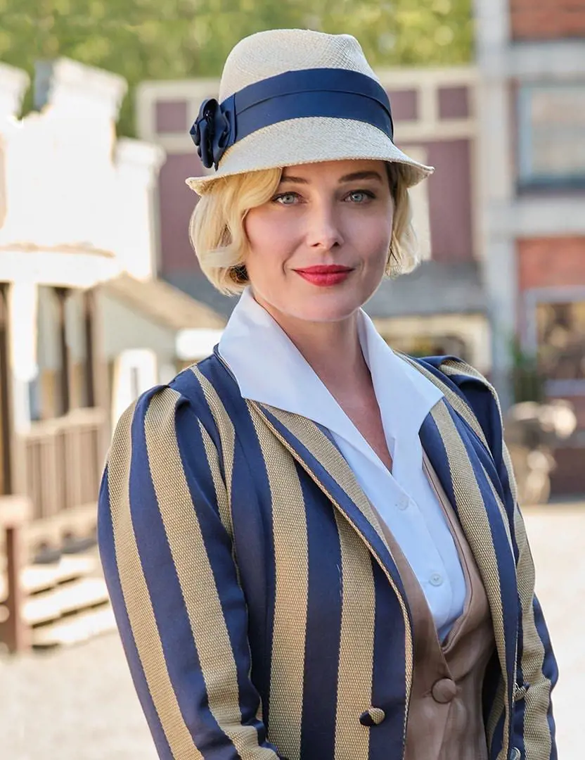 Madeline St. John | When Calls the Heart Wiki | Fandom