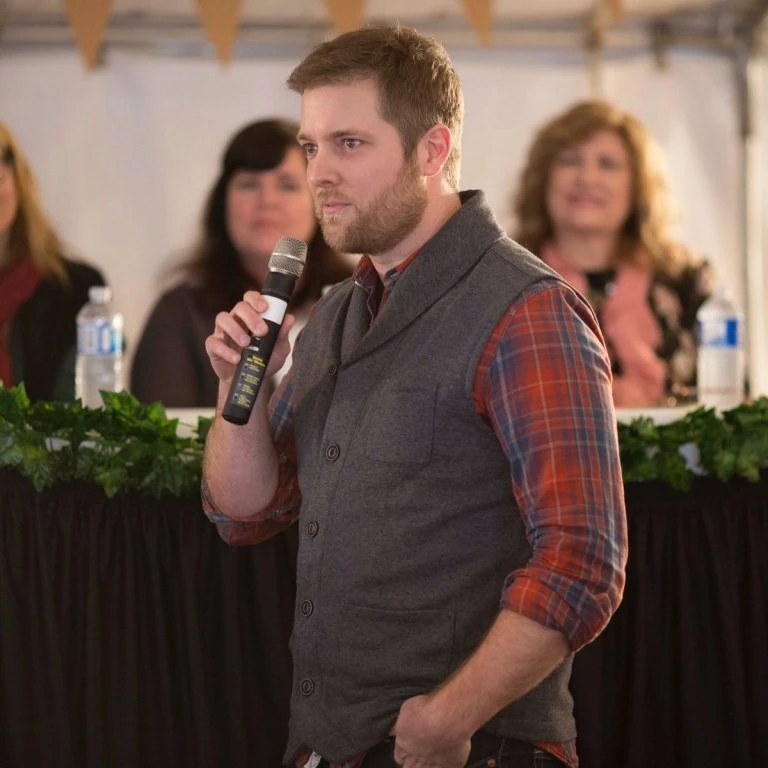 Derek Thompson | When Calls the Heart Wiki | Fandom