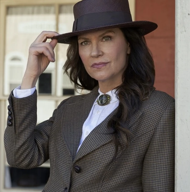 Tess Stewart | When Calls the Heart Wiki | Fandom