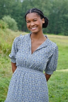 Angela Canfield | When Calls the Heart Wiki | Fandom