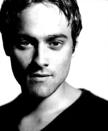 Stuart Townsend | Whumpapedia Wiki | Fandom