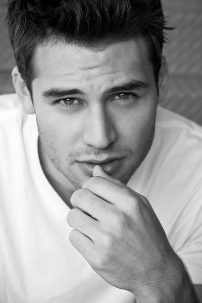 Ryan Guzman | Whumpapedia Wiki | Fandom