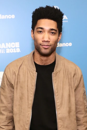 Carter Redwood | Whumpapedia Wiki | Fandom