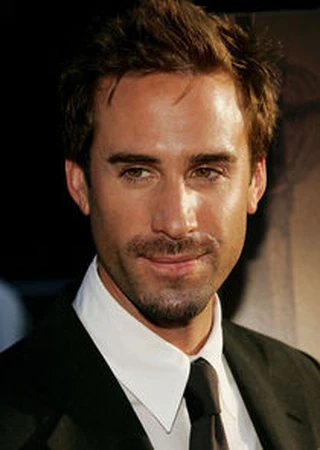 Joseph Fiennes 2013