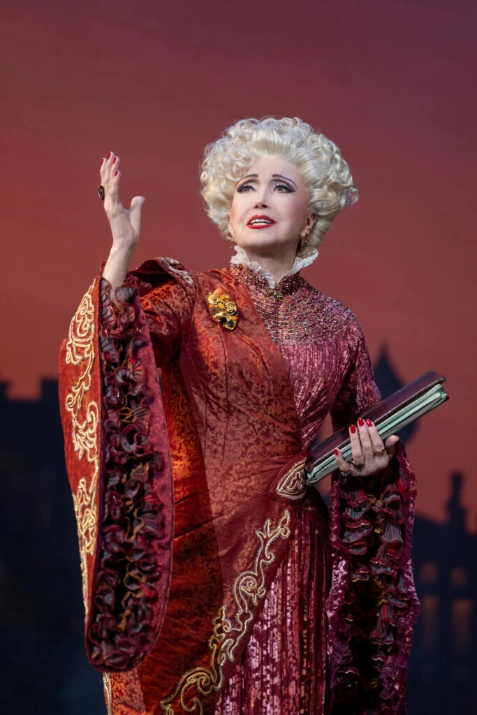 Donna McKechnie | Wicked Wiki | Fandom