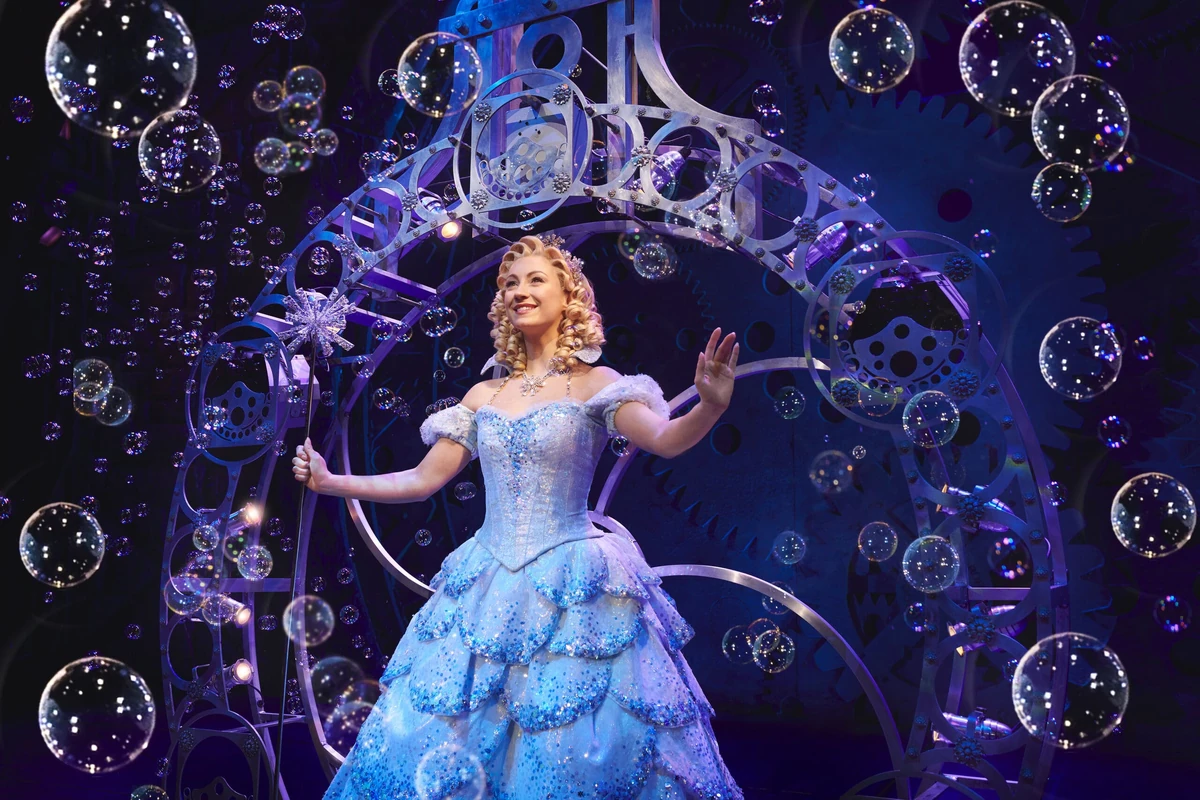 Christine Tucker | Wicked Wiki | Fandom