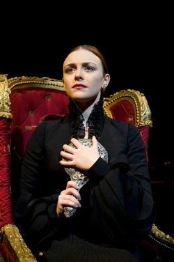 Cassandra Compton | Wicked Wiki | Fandom