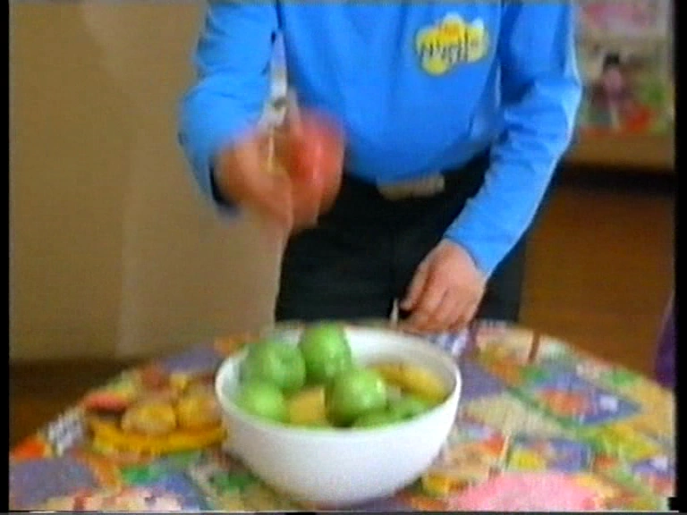 Fender MST-32 Mini Stratocaster | Wigglepedia | Fandom