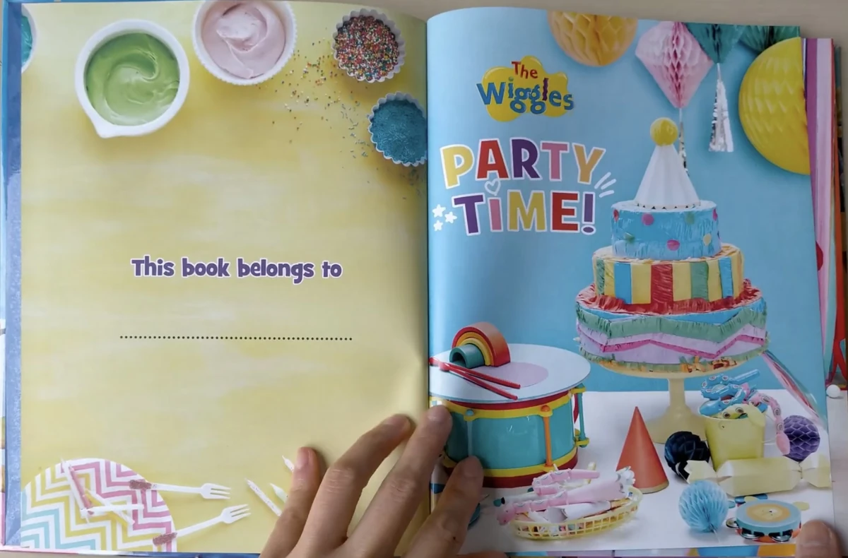 Category:Books featuring the Current Wiggles | Wigglepedia | Fandom