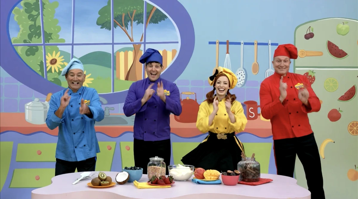 How to Make Pavlova with The Wiggles in the Kitchen | Wigglepedia | Fandom