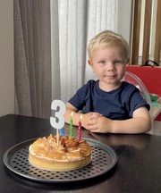 Asher Pryce | Wigglepedia | Fandom