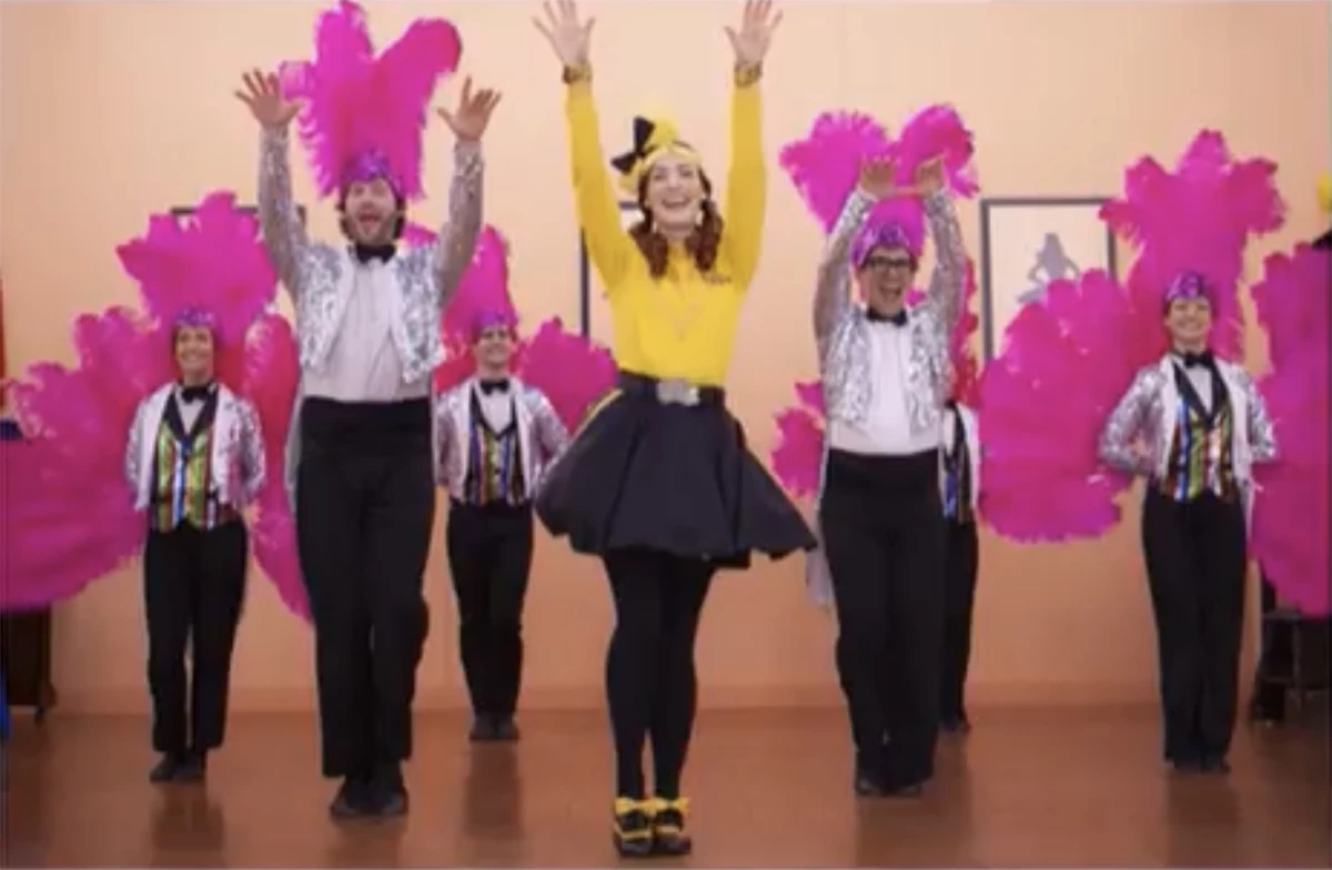 Fly Through The Sky (Emma! TV Series 2 episode)/Gallery | Wigglepedia ...