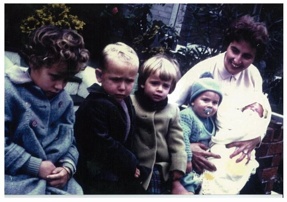 John Field/Gallery | Wigglepedia | Fandom