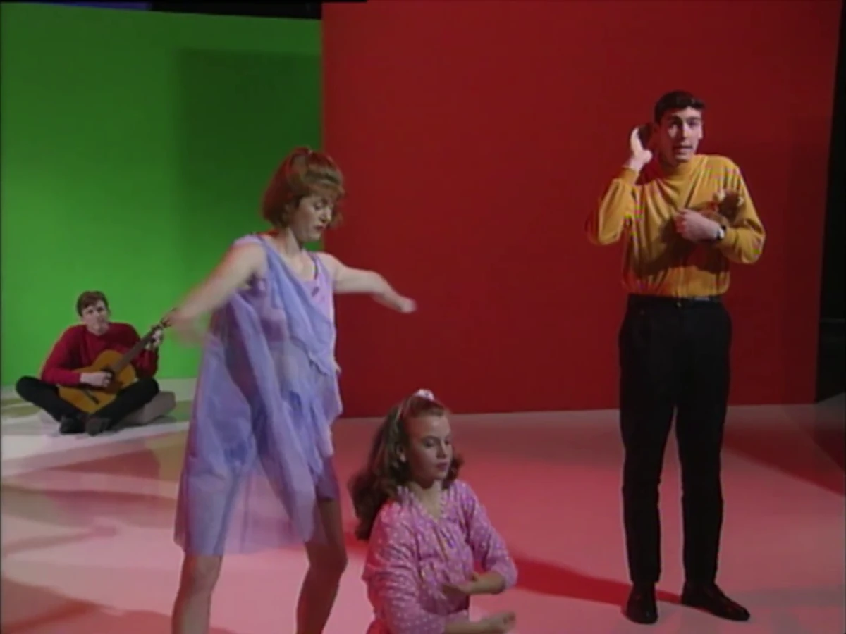 Maton F10 | Wigglepedia | Fandom