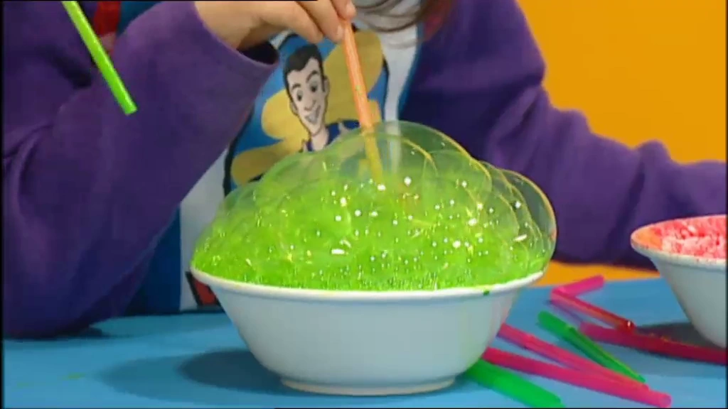 Bubble Painting | Wigglepedia | Fandom
