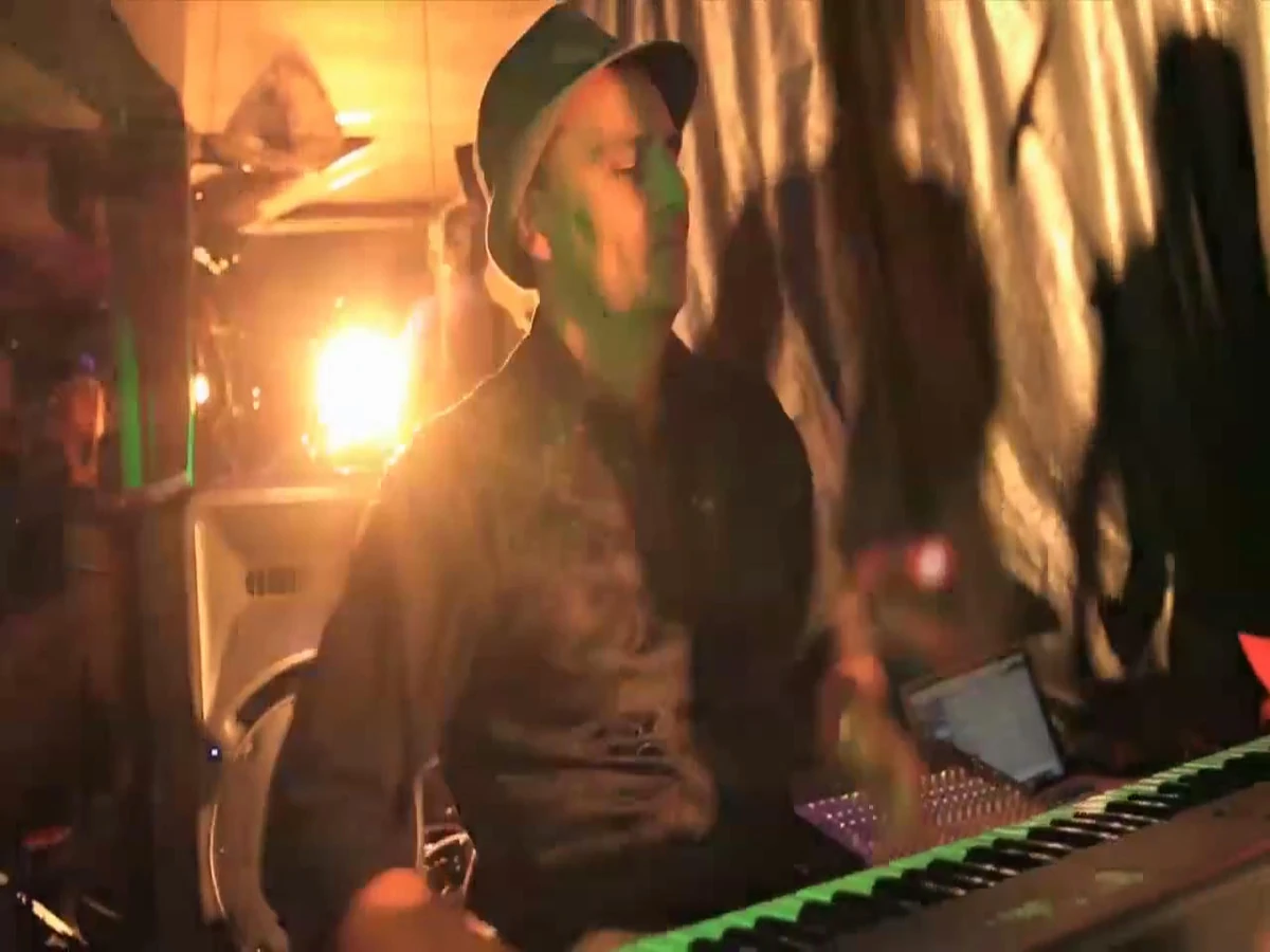 Phil Grove | Wigglepedia | Fandom