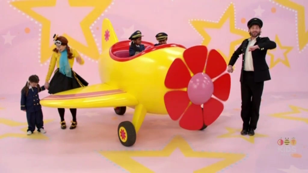 Fly Through The Sky (Emma! TV Series 2 episode)/Transcript ...