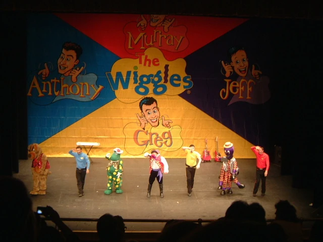 The Wiggly Mascots Dancing Vests | Wigglepedia | Fandom