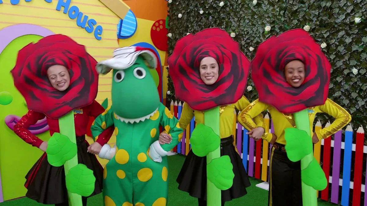 Dorothy's Dancing Roses | Wigglepedia | Fandom
