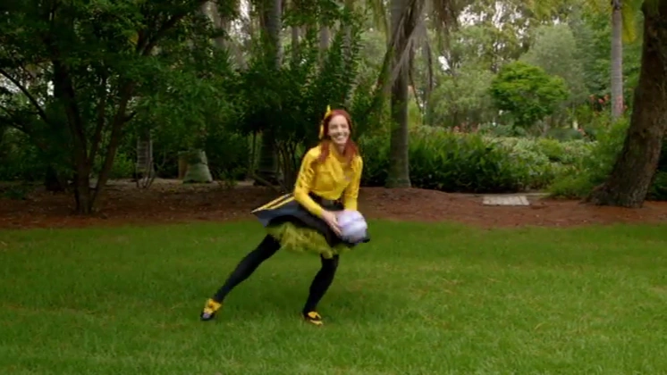 Having a Ball! | Wigglepedia | Fandom