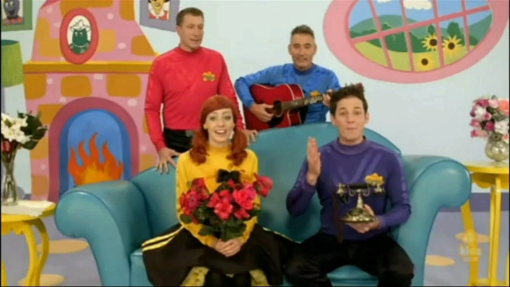 Emma's Missing Bow | Wigglepedia | Fandom