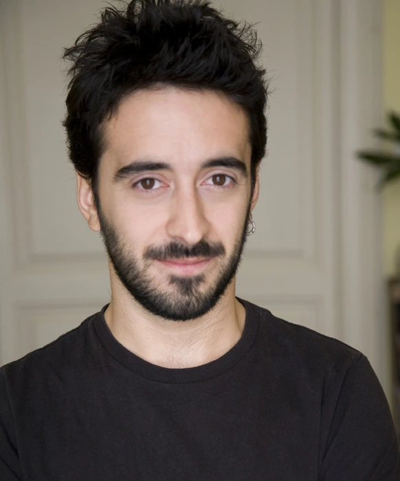 Roger Isasi-Isasmendi | Doblaje España Wiki | Fandom