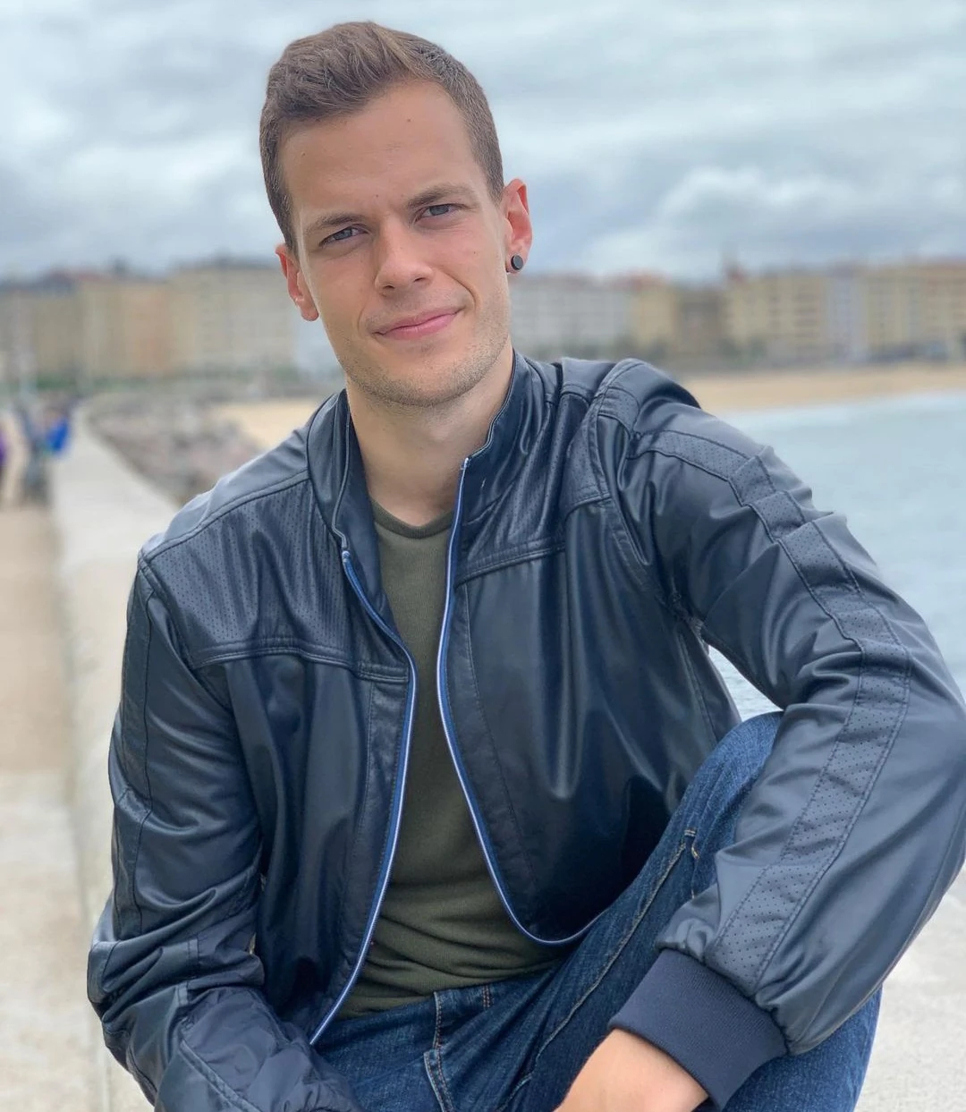 Jon Samaniego | Doblaje España Wiki | Fandom