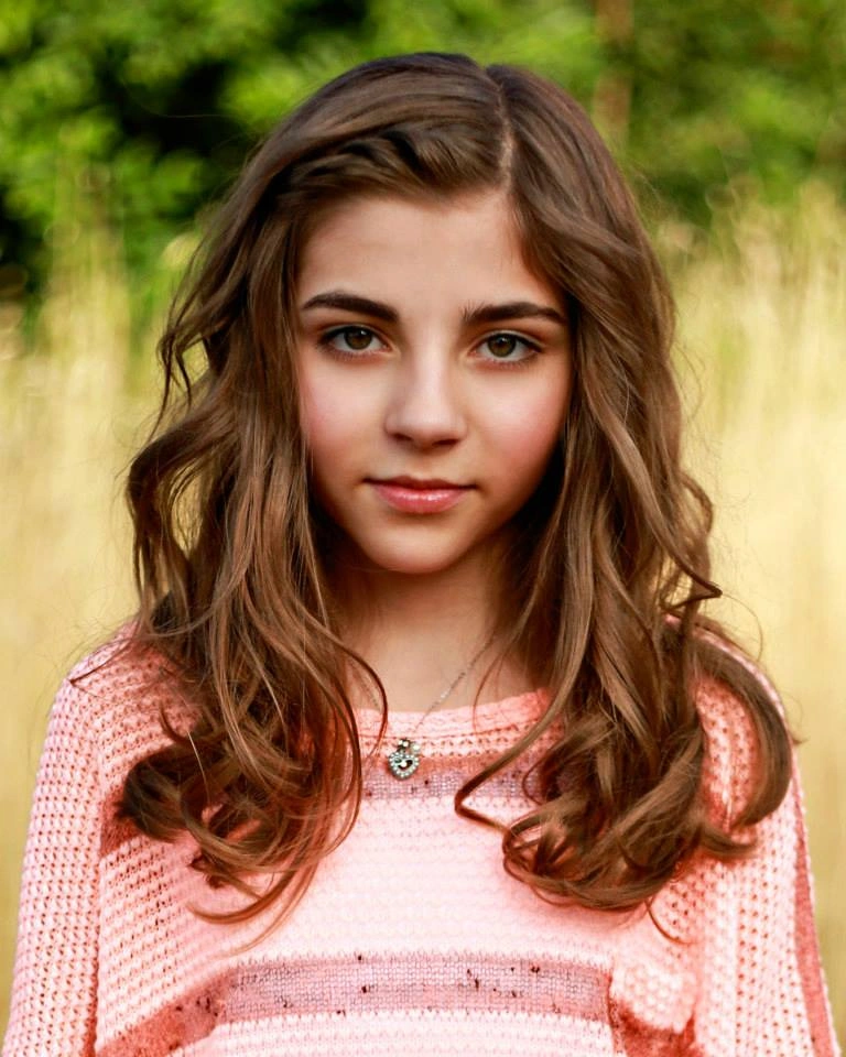 Peony Oxley (SkyRipper's World) | Harry Potter Fanon Wiki | Fandom