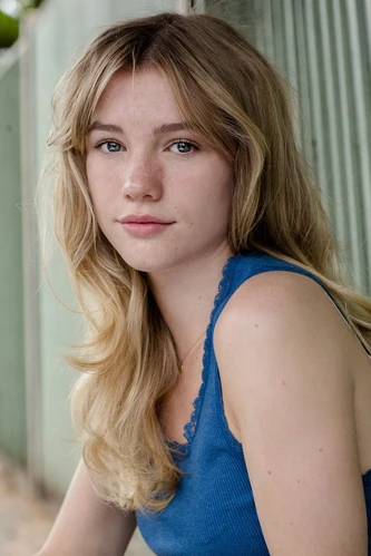 Kendra Towler (SkyRipper's World) | Harry Potter Fanon Wiki | Fandom