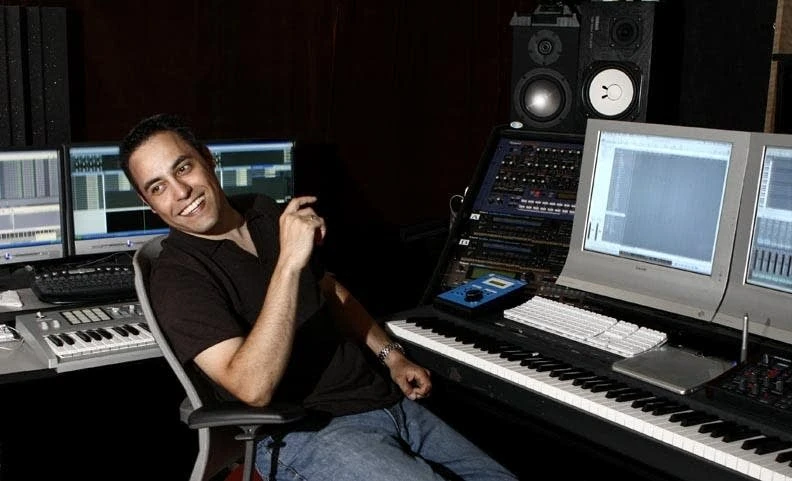 Tom Salta | Wiki random Wiki | Fandom