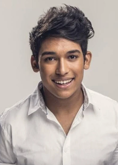 Authentic | Wiki TazerCraft | Fandom