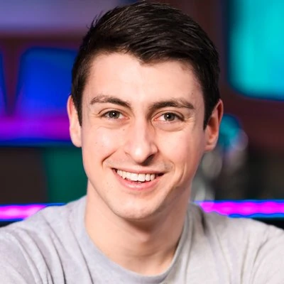 Simon Clark | Wikicast Wiki | Fandom