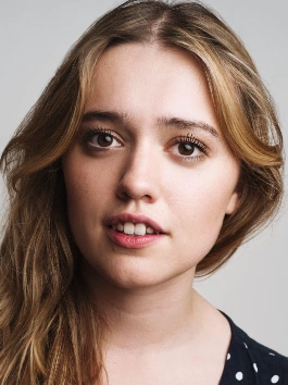 Aimee Lou Wood | Wiki Doublage francophone | Fandom